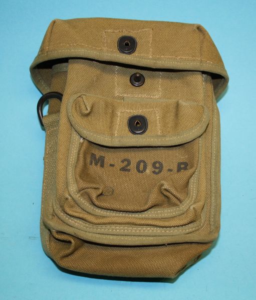 WW2 US M-209 cipher convertor carrying bag – WW2 Militaria, Scale ...
