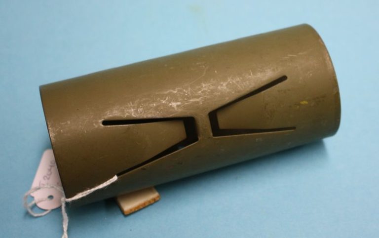 WW2 U.S. Bangalore torpedo connector – WW2 Militaria, Scale-models ...