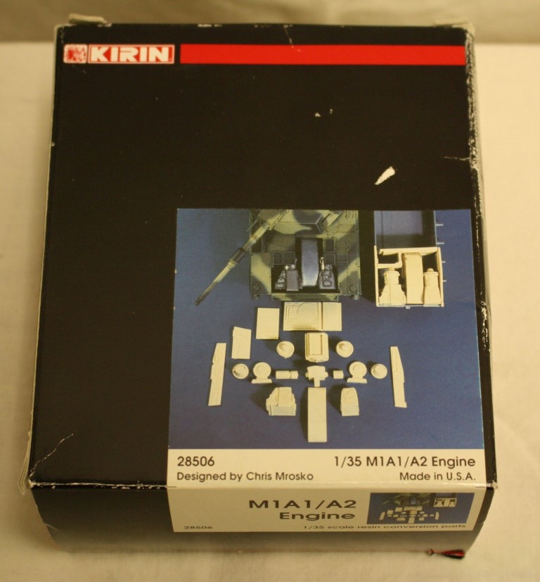 M1A1/A2 engine – WW2 Militaria, Scale-models, Books, etc.