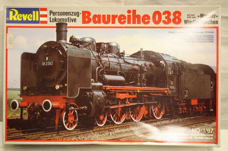 Personenzug Lokomotive 038 – WW2 Militaria, Scale-models, Books, etc.