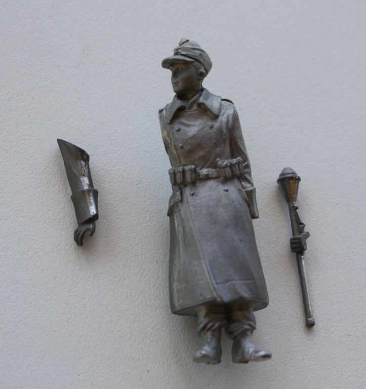 German Hitler youth soldier with panzerfaust – WW2 Militaria, Scale ...